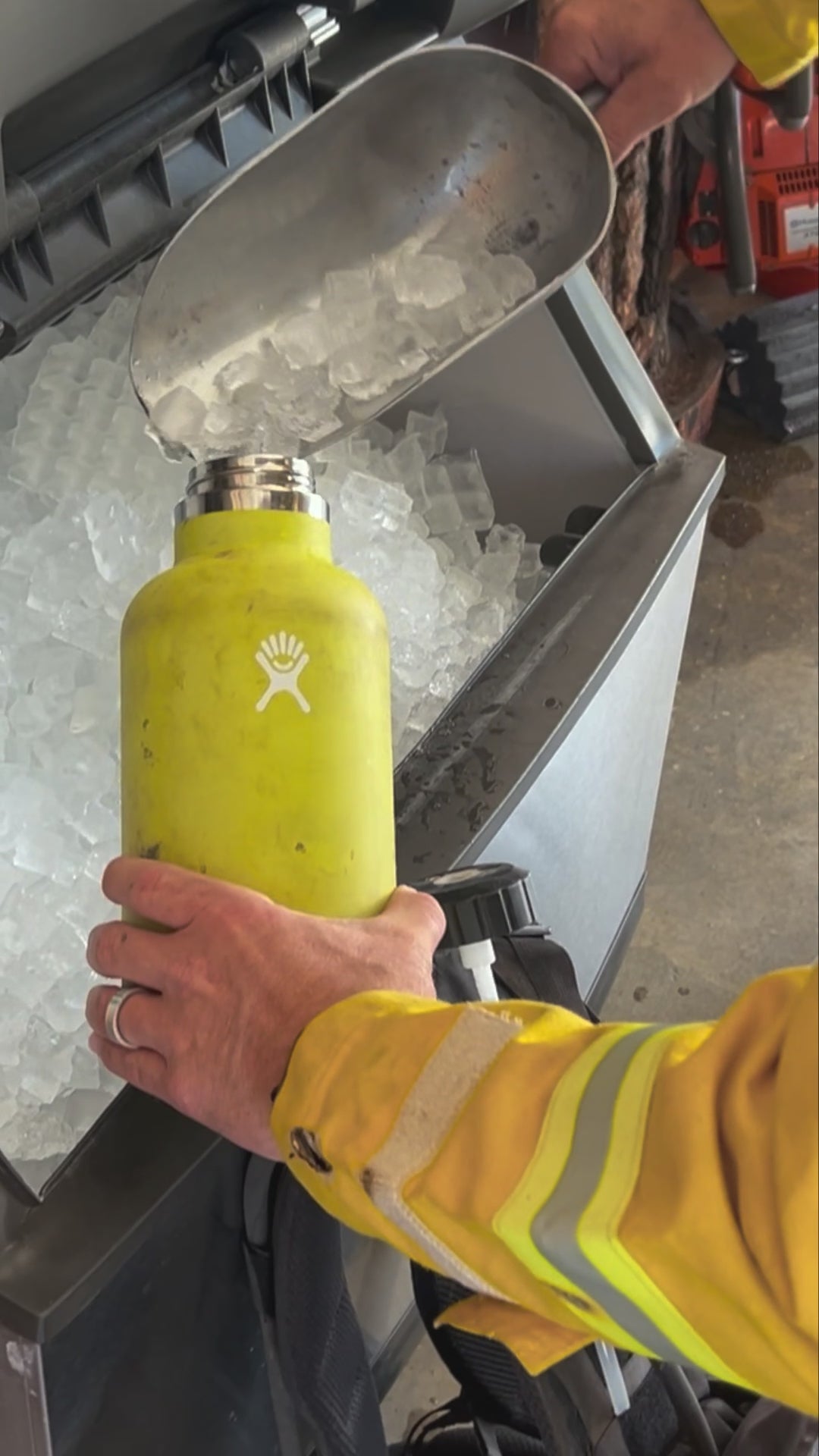 Field & Fire Kit | Hydration System for Firefighters – HydroLid